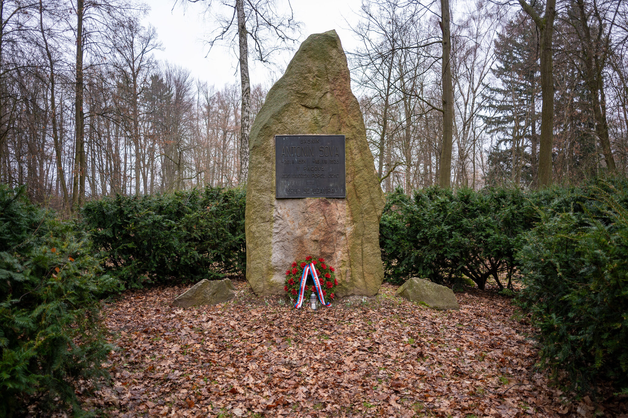 pomnik-a-sovy-unor-2024-01-1 - pacov.cz